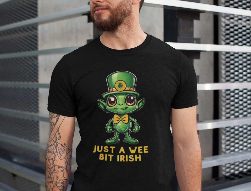 Just a Wee Bit Irish Alien St Patricks Day Adult Tee – jaecrece